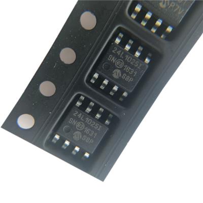 中国 Eepromのメモリー チップ1024Kの抜け目がないマイクロチップ24LC1025T-I/SN 販売のため