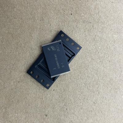 Cina MT29F2G16ABAEAWP: E Nand Flash Memory Chip 128MX16 EEPROM ICS in vendita