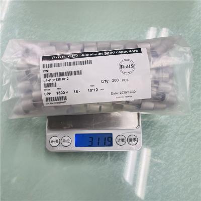 中国 16V1500UF固体電気分解コンデンサー力フィルター帽子UPH1C152M1012低いESRの機能 販売のため