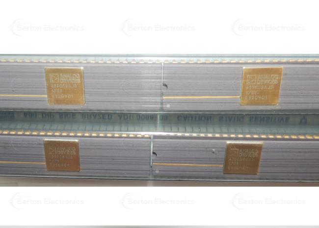 AD9058AJD Dual-Channel Analog-to-Digital Converter chip