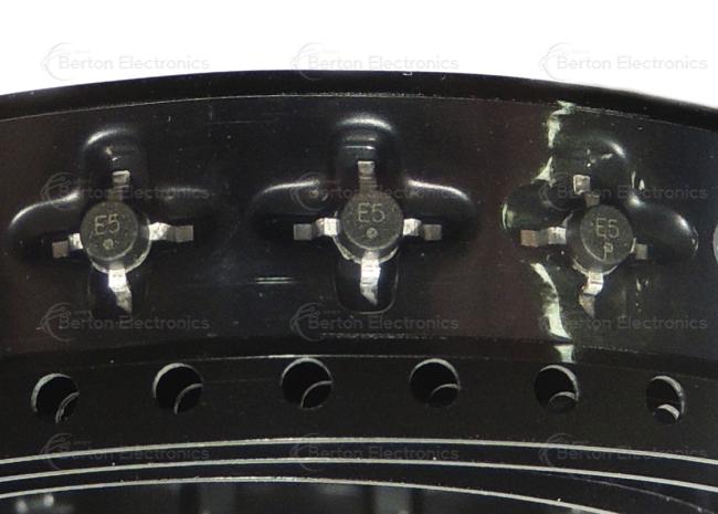 ERA-5SM+ Industrial Signal Generator and Process Calibrator