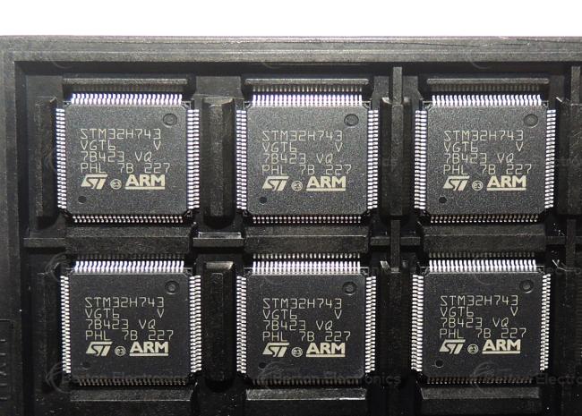 STM32H743VGT6 microcontroller chip