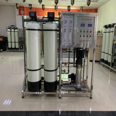 Cina 1TPH 2xFRP Serbatoi impianto di osmosi inversa per l'acqua potabile / agricoltura / irrigazione in vendita