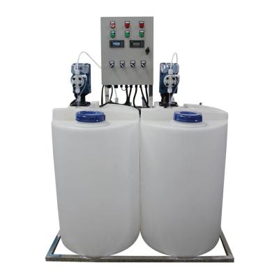 Chine unité de dosage chimique automatique de réservoir du PE 500L avec le mélangeur dosant la pompe à vendre