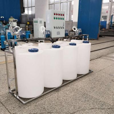 Chine unité de dosage chimique automatique de réservoir du PE 500L avec le mélangeur dosant la pompe à vendre