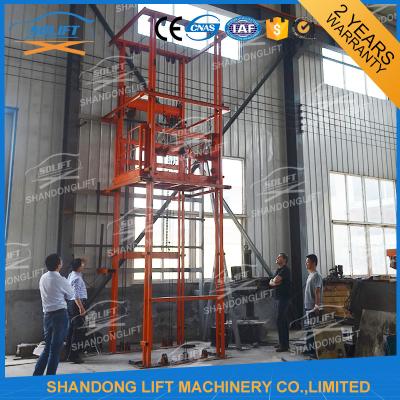 China 1000kgs Load Capacity Button Press Cargo Lift Elevator For Easy Operation And Maintenance for sale