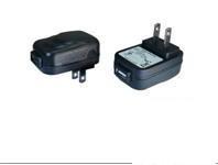 China 6W tipo vertical color del negro de la versión de la fuente de alimentación de la transferencia UL/PSC/CCC USB en venta