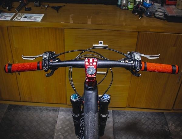 Quality 130mm * 30mm ENLEE Silica Gel Bicycle Handle Bar Grips Suitable for Off-Road for sale