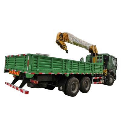 Cina SINOTRUK HOWO Granata montata su camion XCMG Granata 10T 6X4 Granata montata su letto di camion in vendita