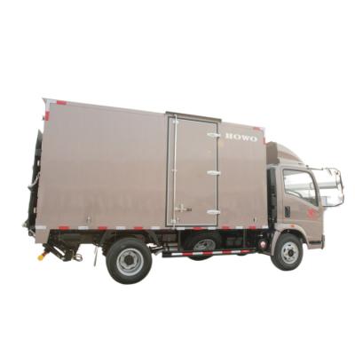 Cina SINOTRUK HOWO Camion 4X2 8Tons LHD 120HP Van Truck Trasporto logistico in vendita