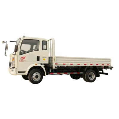 China SINOTRUK HOWO Lorry Truck 4X2 120HP 6T Radial Tire Lorry Vehicle Logistics Transportation for sale