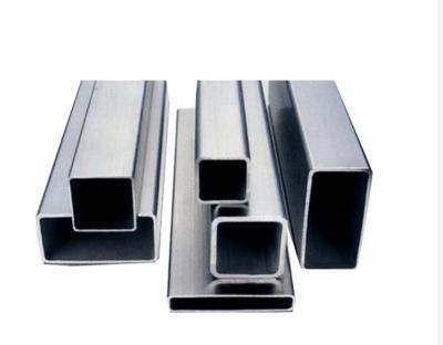 Cina Tubo senza cuciture inossidabile rotondo rettangolare 304 304L di ASME per l'inferriata 6000mm in vendita