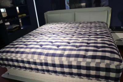 Quality Roll Up Gel Velvet Fabric Memory Foam Mattresses Queen Size for sale
