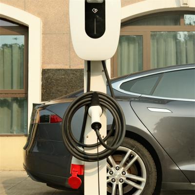 Cina caricatore pubblico di EV di 32A 22kW, stazione di ricarica astuta 400V per i veicoli elettrici in vendita
