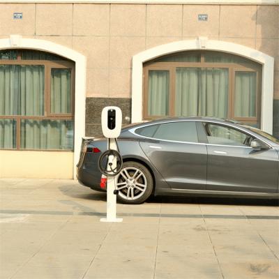 Cina Stazione di ricarica RFID monofase Punto di ricarica per veicoli elettrici da 7 kW nei parcheggi pubblici in vendita