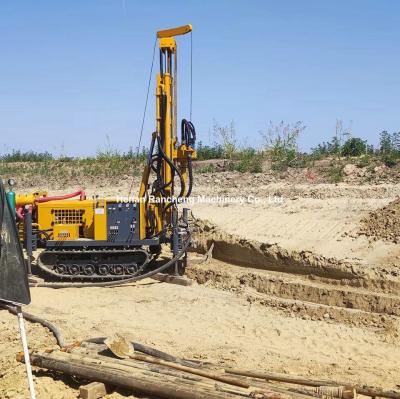 Cina 150 m di profondità Crawler camminare acqua pozzo per la trivellazione Rig macchina con 42KW motore diesel in vendita