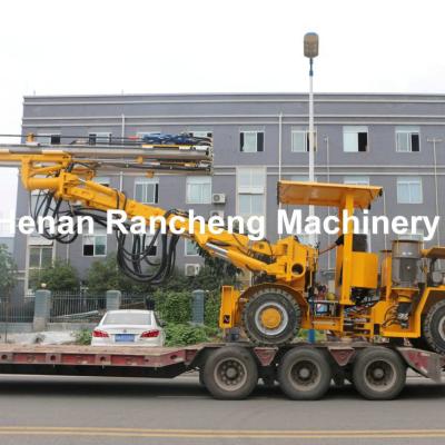 Cina RCZ-22J All Hydraulic Tunneling Jumbo Drilling Rig 3880mm Profondità di perforazione Con 93KW / 125HP Potenza del motore diesel in vendita