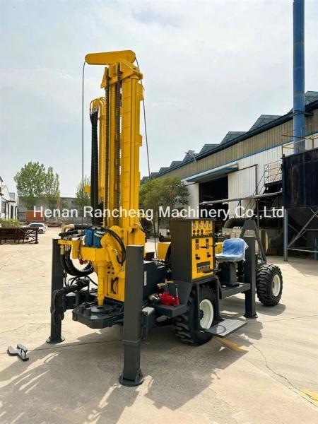 Quality Four Wheel Trailer Mounted Borehole Drilling Machine 220m Depth 65KW Engine for sale