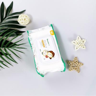 Cina Free Samples Soft Cotton Biodegradable Baby Care Wipes 99.5 Water Wipes Newborn Baby Wipes in vendita