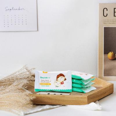 Cina Free Samples Soft Cotton Biodegradable Baby Care Wipes 99.5 Water Wipes Newborn Baby Wipes in vendita