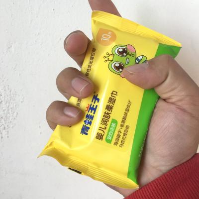 Cina PISO Factory Offer High Quality Baby Wipes Biodegradable Cleaning Water Wipes Baby in vendita