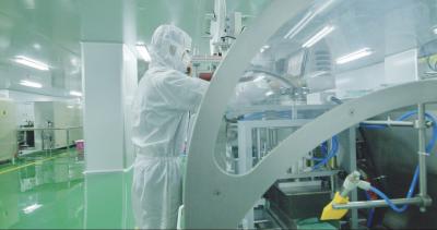 Cina Strofinate bagnate eliminabili dell'acqua organica di 99% adatte a salviettine per neonati della pelle sensibile in vendita
