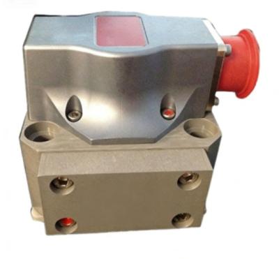 China MOOG D634-319C 4 Way Electro Hydraulic Servo Valve IP65 / IP67 Protection 350 Bar for sale