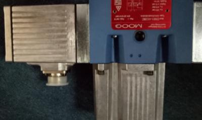China MOOG D661-4539 Valve Positioners IP65 IP67 Protection 110V AC / 220V AC for sale