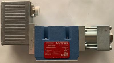 China MOOG D634-319C Servo Valve 40 L/min Rated flow rate Direct Acting Design for sale