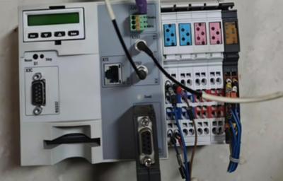 China CML40.2-SP-330-NA-NNNN-NW Programmable Logic Controller With 32 Bit RISC Processor DIN Rail Mounting for sale