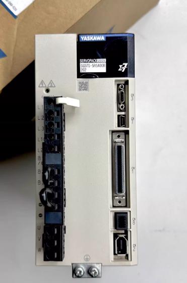 Quality Yaskawa,V1000,CIMR-VC4A0015BAA,400V,3-Phase,0-400V,5.5,7.5,12.2,14.8,150% 60s,120% 60s,Open Loop Vector, V/f,IP20 for sale