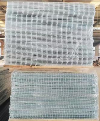 China Square Hole Welded Wire Mesh Panels Galvanized And Pvc Coated For Protection for sale
