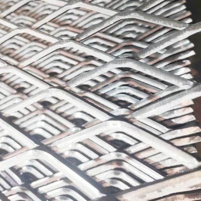 China Stretched Diamond Expanded Metal Mesh For Grating Roof Platform for sale