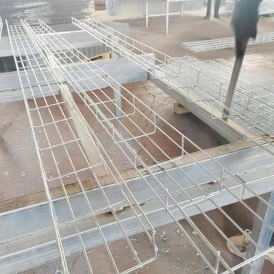 China Q235B Gegalvaniseerde Stalen Gelaste Gaas Kabelgoot Met Accessoires Te koop