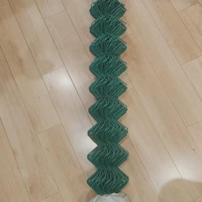 China Tecido de malha de elos de corrente de diamante ciclone revestido a PVC 5m - 50m para cerca à venda