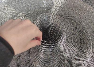 China Elektroplattierte geschweißte Maschenrolle aus Edelstahl zur Zaunisolierung zu verkaufen