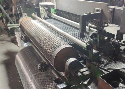 China Elektroplattierte geschweißte Maschenrolle aus Edelstahl zur Zaunisolierung zu verkaufen