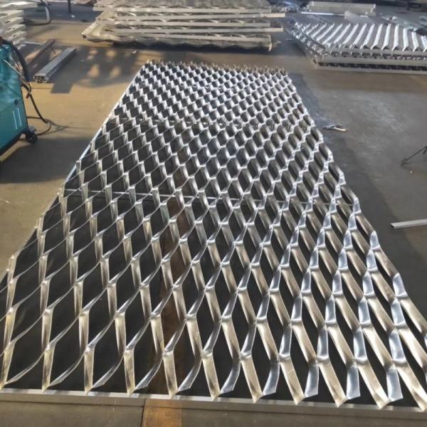 Quality Anodized Expanded Aluminium Mesh Sheets 4 Feet*8 Feet For Facade Cladding for sale