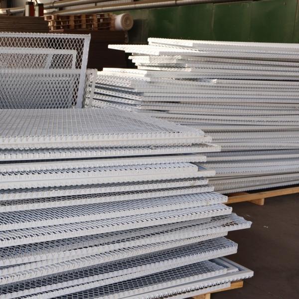 Quality 3mm-5mm Thick Powder Coated Expanded Aluminum Wire Mesh For Decorative Buildings for sale