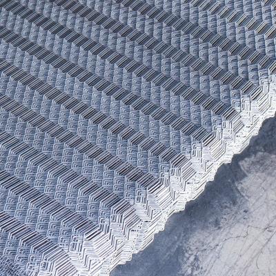 China Hexagonal Shape Galvanized Expanded Metal Mesh Stretched Lath Mesh for sale