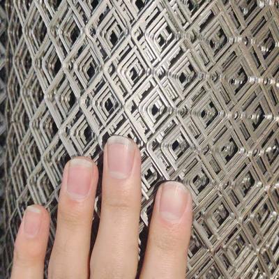 China Plastic Sprayed Decorative Expanded Metal Mesh 304 316 316L For Protection for sale