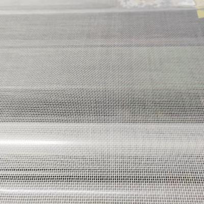 China Alkaline resistant Retractable Fly Screen Mesh Plain Woven Fiberglass Mosquito Mesh for sale