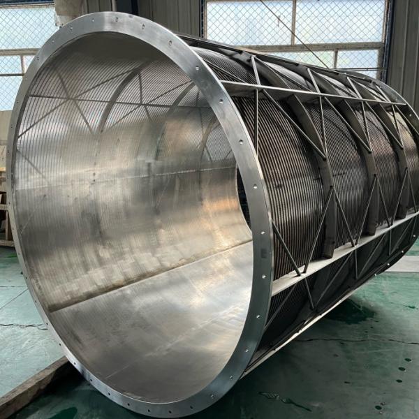Quality Wastewater Sieves Welded Wedge Wire Screen 304 316 316L Stainless Steel Material for sale