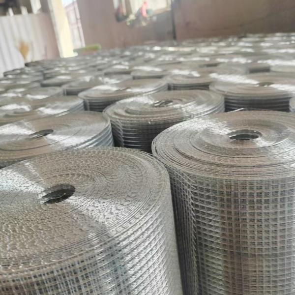 Quality Square Hole Construction Stainless Welded Wire Mesh Rolls 0.1-16mm 5M 10M 30M for sale