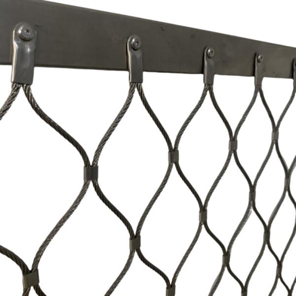 Quality 316L Stainless Steel Rope Mesh Netting Bird Netting Wire Mesh Flexible 7*7 Or 7*19 Wire Structure for sale