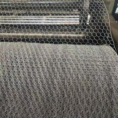 China Animal Husbandrry Galvanized Hex Netting Twist Knitting Hex Wire Fencing for sale