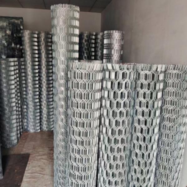 Quality Fencing & Industrial Expanded Metal Mesh 4x8 Sheet 0.5m-3.4m Width for sale