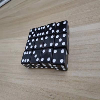 Cina Il gioco da tavolo di plastica professionale di domino ha messo su misura in vendita