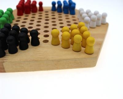 Cina Scacchiera di legno di esagono educativo del gioco da tavolo dei controllori cinesi per i bambini degli adulti in vendita