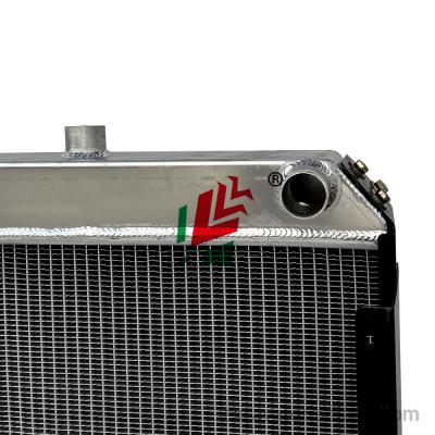 Cina Komatsu D31P-20 Vendita a caldo Macchinari di ingegneria Radiatore in alluminio Accessoari di raffreddatori meccanici in vendita